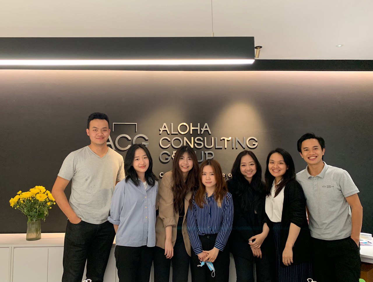 CEO Aloha Consulting Group: 17 tuổi khởi nghiệp lỗ 2 tỷ, nay ôm hoài ...