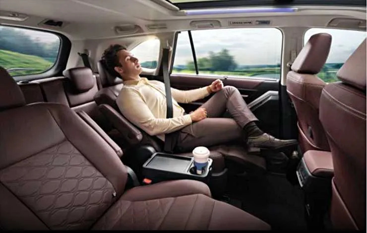 Xuất hiện Toyota Innova 2023 với nhiều trang bị nhất: Nếu về Việt Nam ...