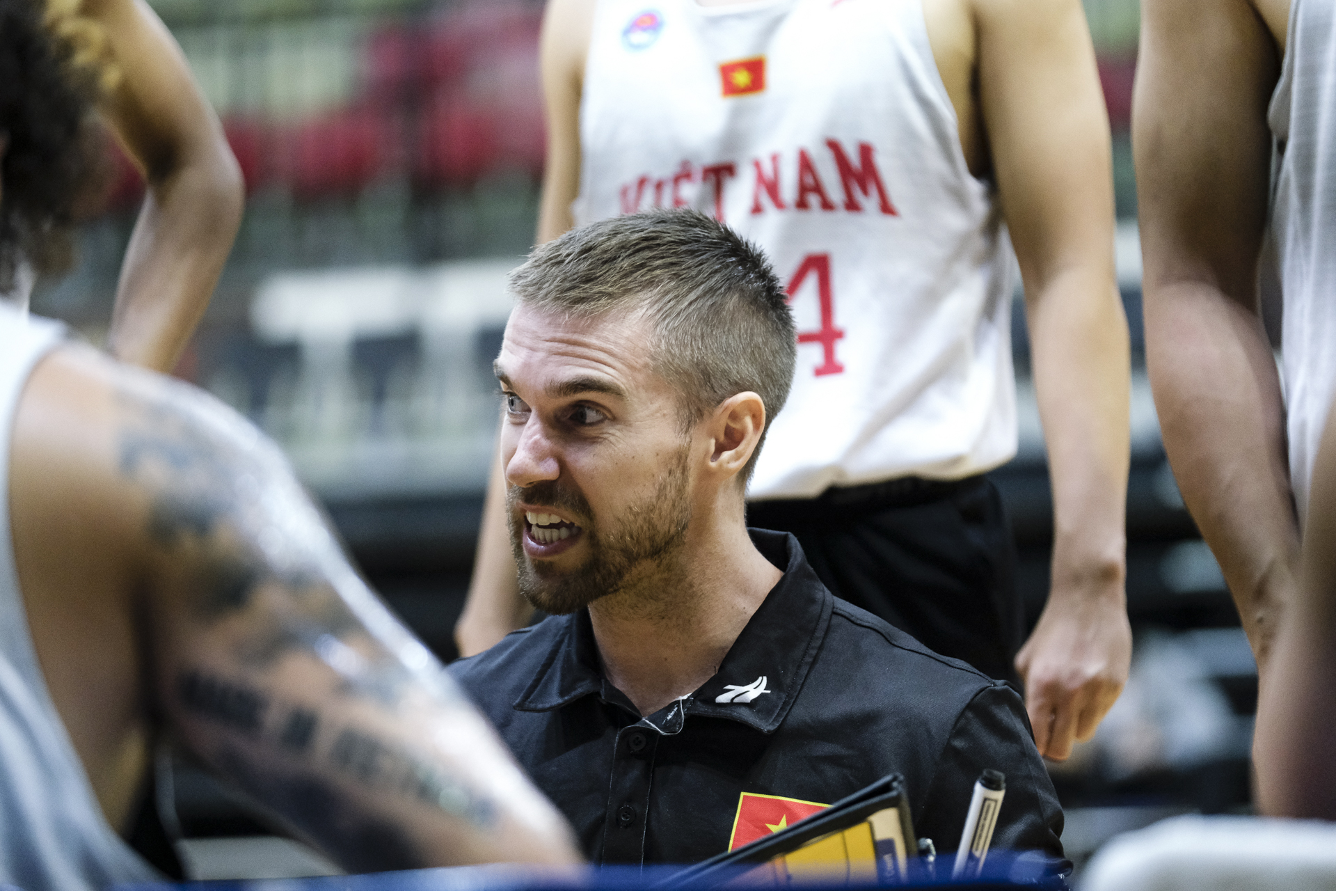 HLV Matt van Pelt dẫn dắt tuyển bóng rổ Việt Nam: "Tôi nghĩ về cơ hội ...