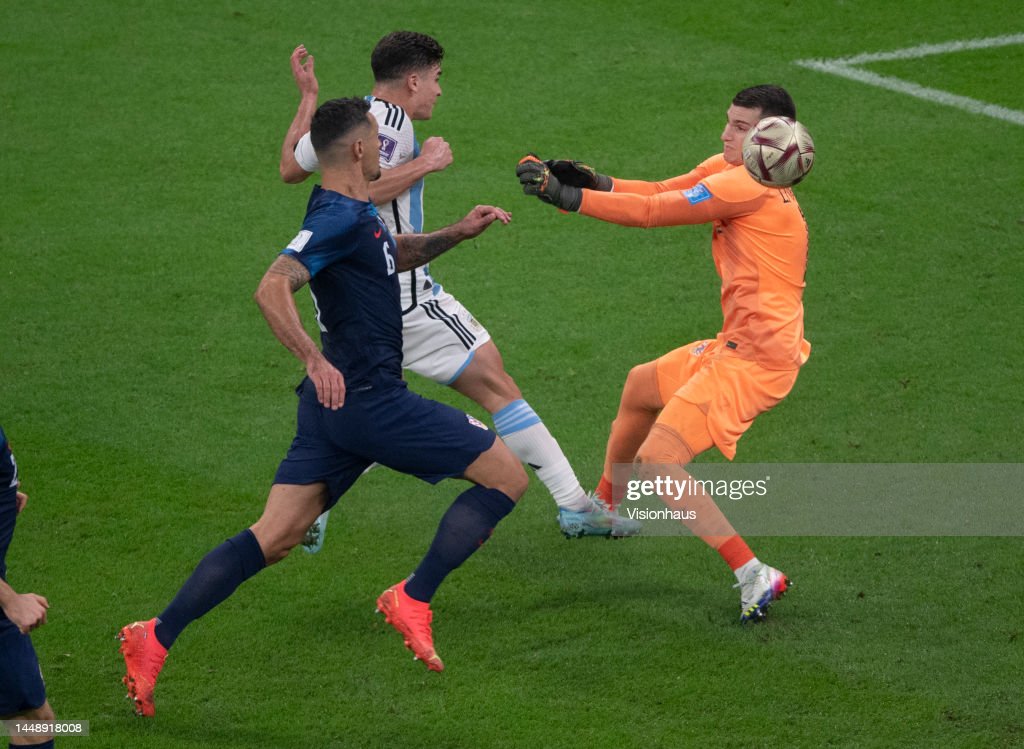 World Cup 2022: Julian Alvarez – ngôi sao 22 tuổi giúp Argentina đánh ...