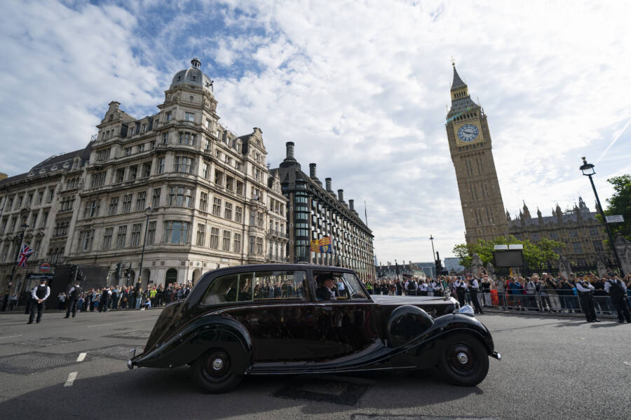 Hình ảnh ngày ấy - bây giờ của 10 địa điểm nổi tiếng mang tính biểu ...