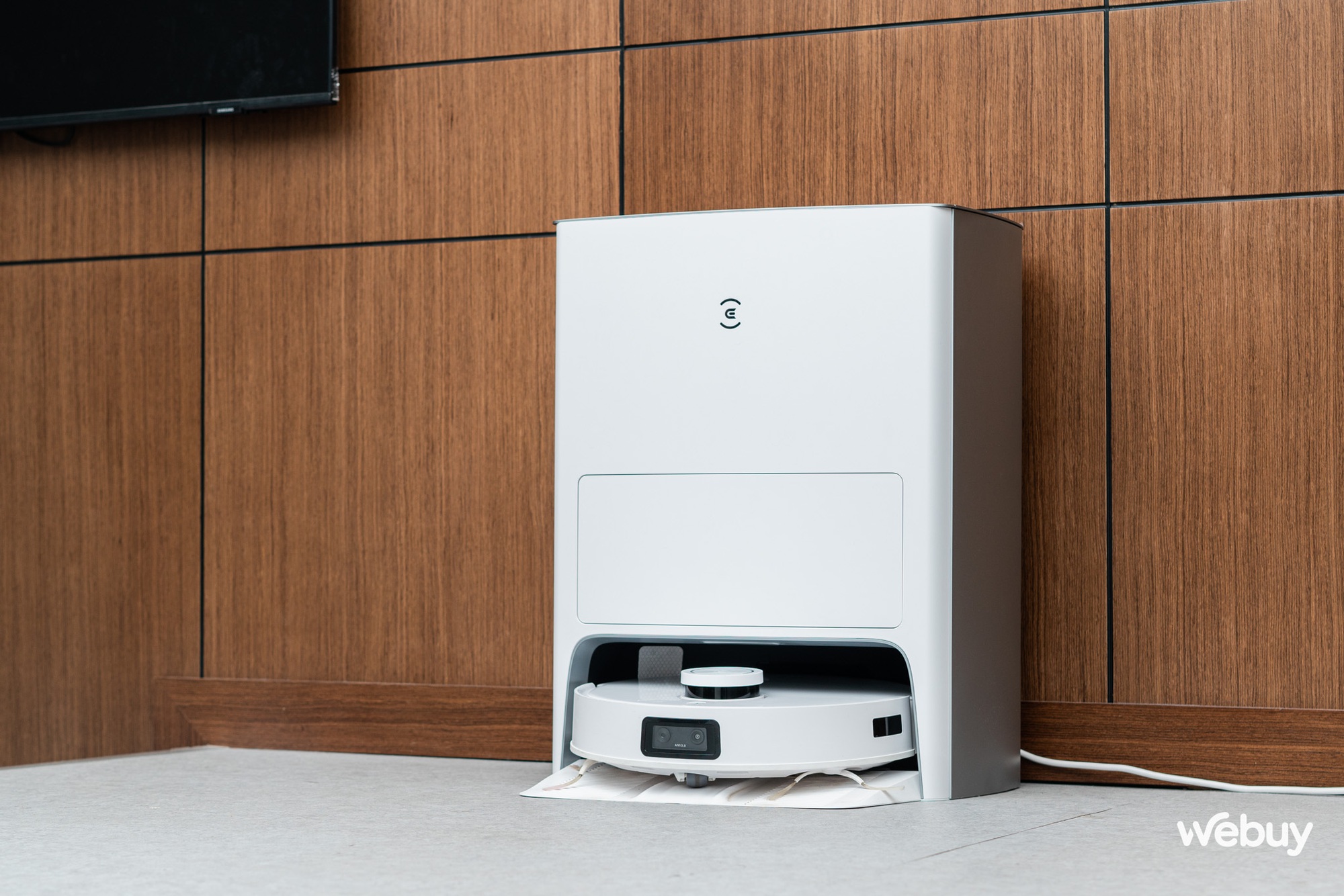 Đánh giá Ecovacs Deebot T10 Omni: Đắt, nhưng xắt ra miếng