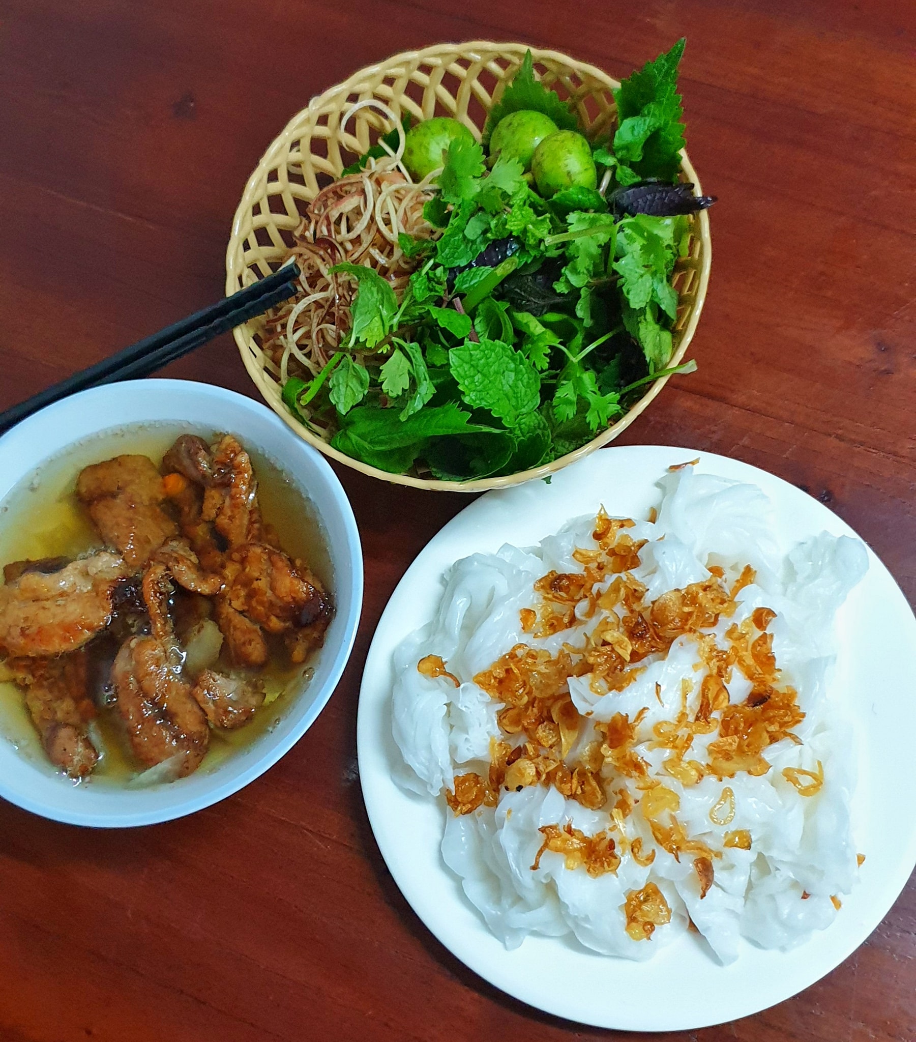 Bánh cuốn Phủ Lý - Thức quà sáng quen thuộc nhưng không kém phần độc đáo