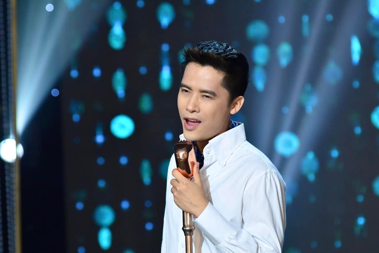 Ca sĩ Minh Sang: Giấu gia đình, tự mình bươn chải nuôi giấc mơ nghệ thuật