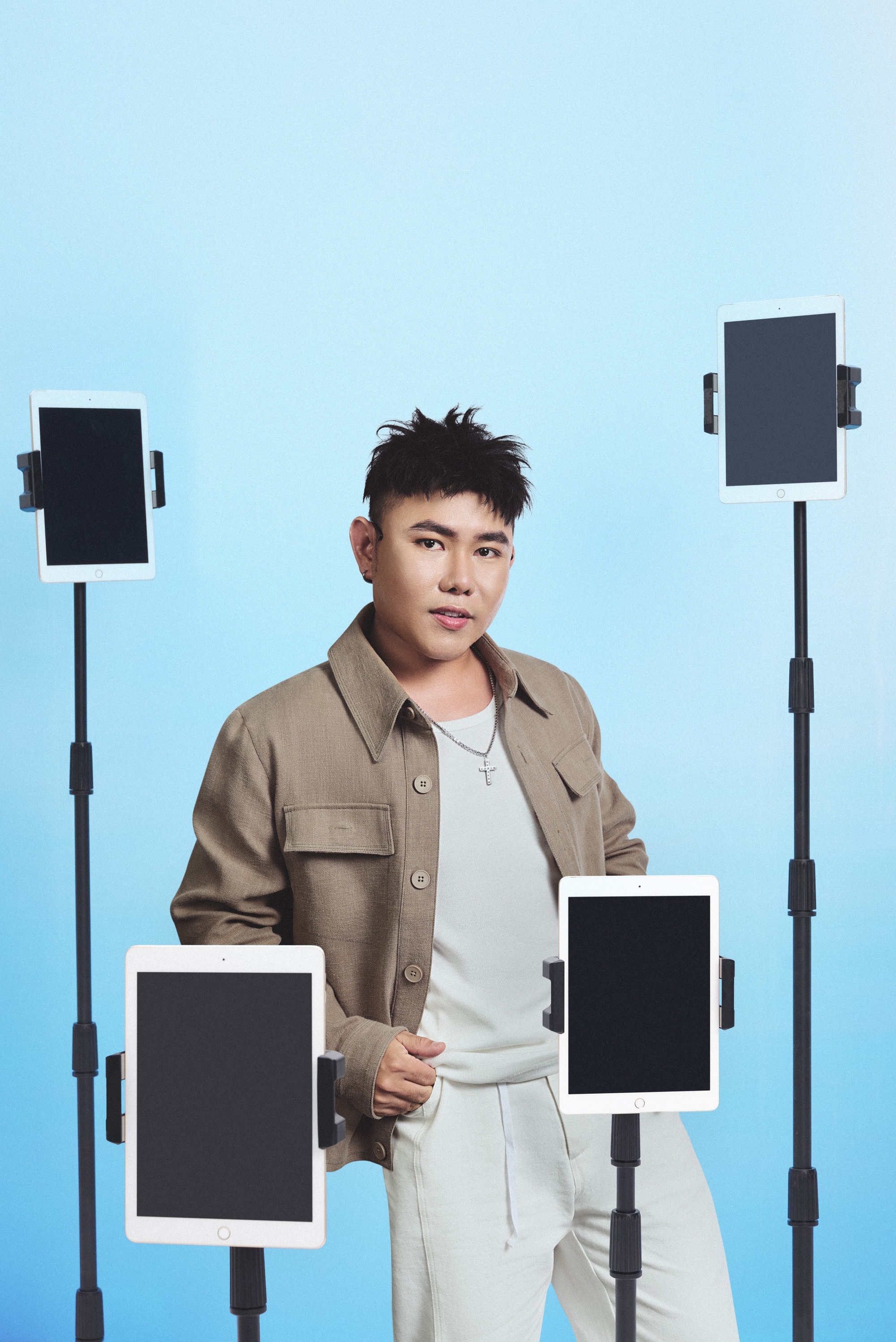 Danh tính chàng bán hàng rong ở Đồng Tháp khiến Võ Hoàng Yến phải thốt ...