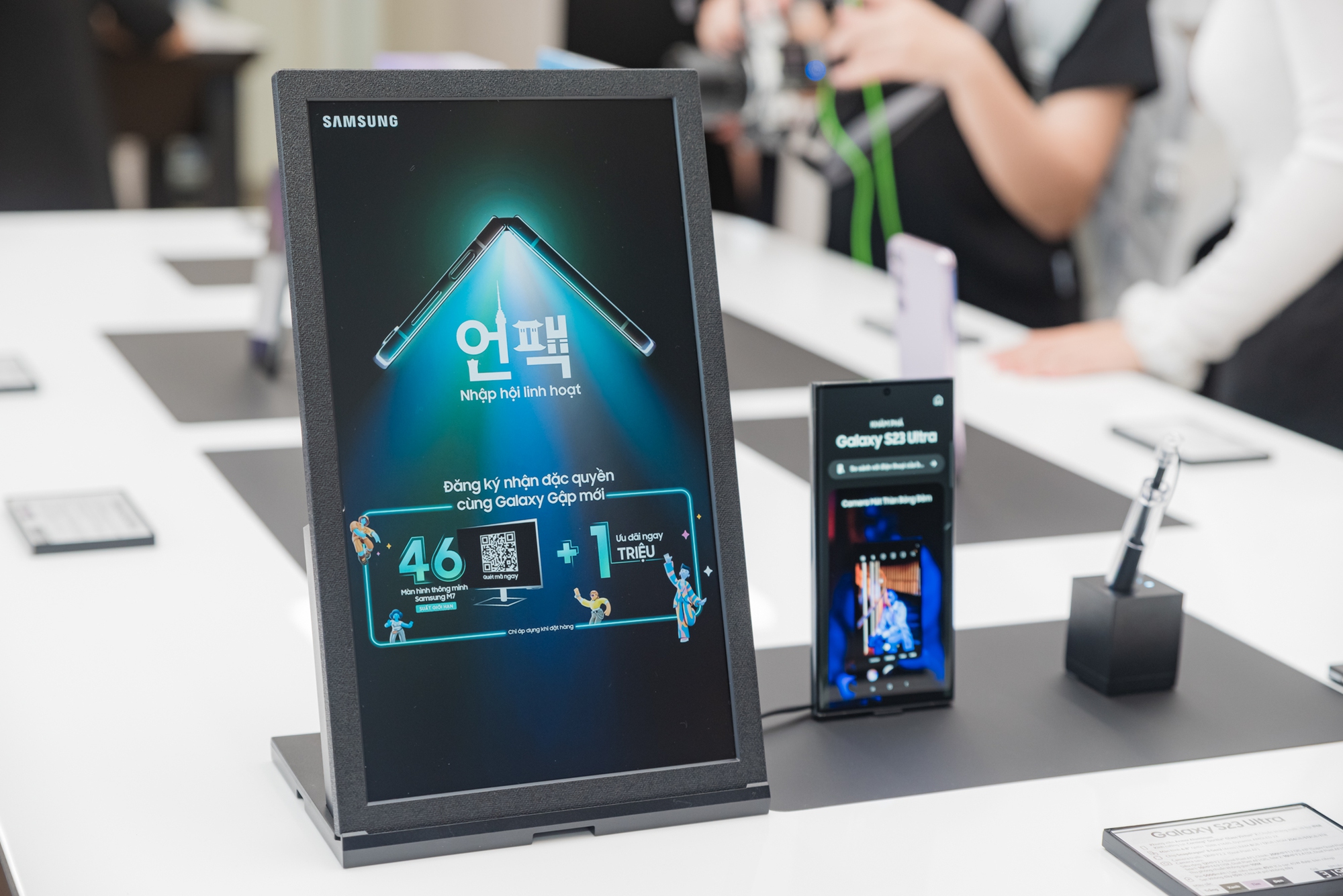 Cửa Hàng Trải Nghiệm Samsung SamCenter thứ 30 ghi điểm "cực mạnh" với ...
