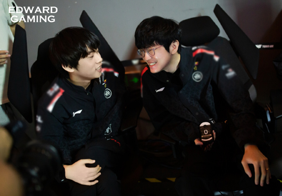 Khán giả LPL chỉ ra lý do Uzi sẽ không có “điệu nhảy cuối cùng” như Deft