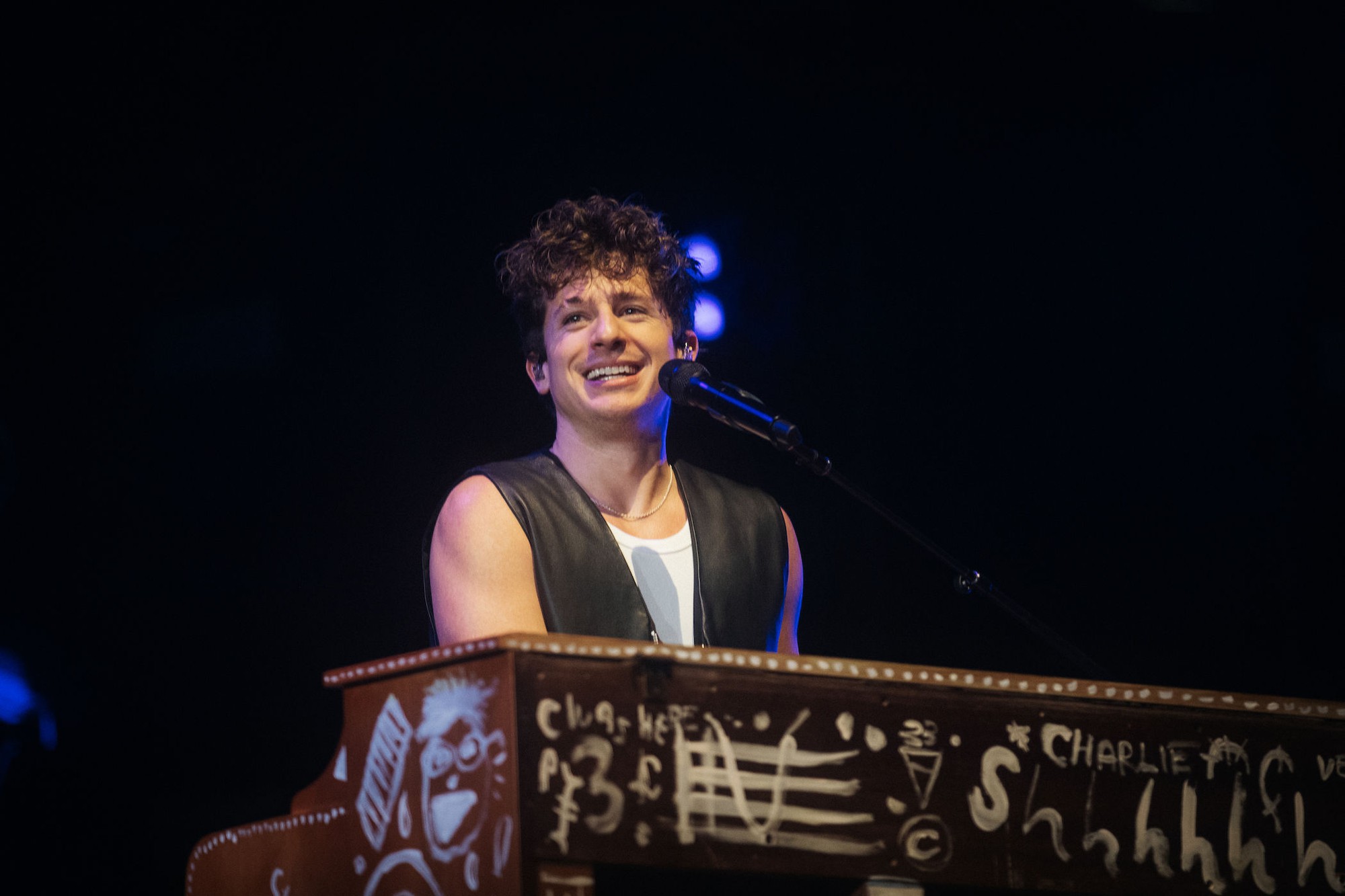 Charlie Puth xác nhận buổi diễn tại Nha Trang nằm trong tour toàn cầu ...