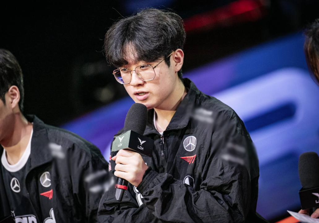 TheShy tiết lộ một tuyển thủ T1 đã giúp anh “hồi sinh” mạnh mẽ trong thời gian qua