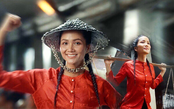 tlinh, H'Hen Niê, Marcus Guilhem hội ngộ trong một khung hình: trải ...