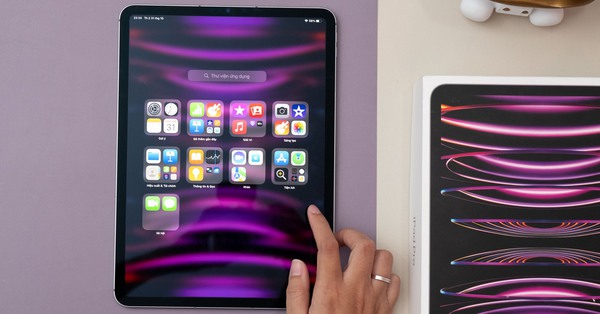 Mở hộp iPad M2 11 inch: Vẫn là thiết kế cũ, cải thiện hiệu năng nhờ chip M2