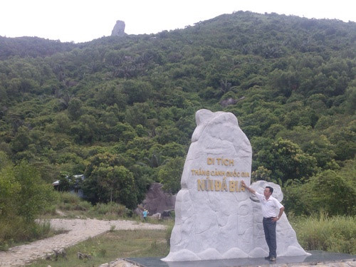 PHÚ YÊN – Núi Đá Bia (Thạch Bi Sơn - Núi Ông)