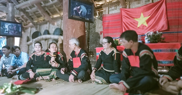 Nét đẹp văn hóa trong lễ nhận con nuôi của người Êđê