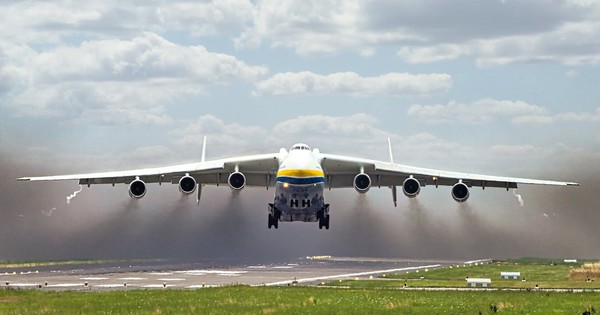 Đâu là chiếc máy bay lớn nhất thế giới?