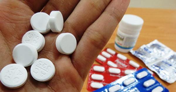 Thuốc giảm đau paracetamol: Sử dụng thế nào để tránh ngộ độc?